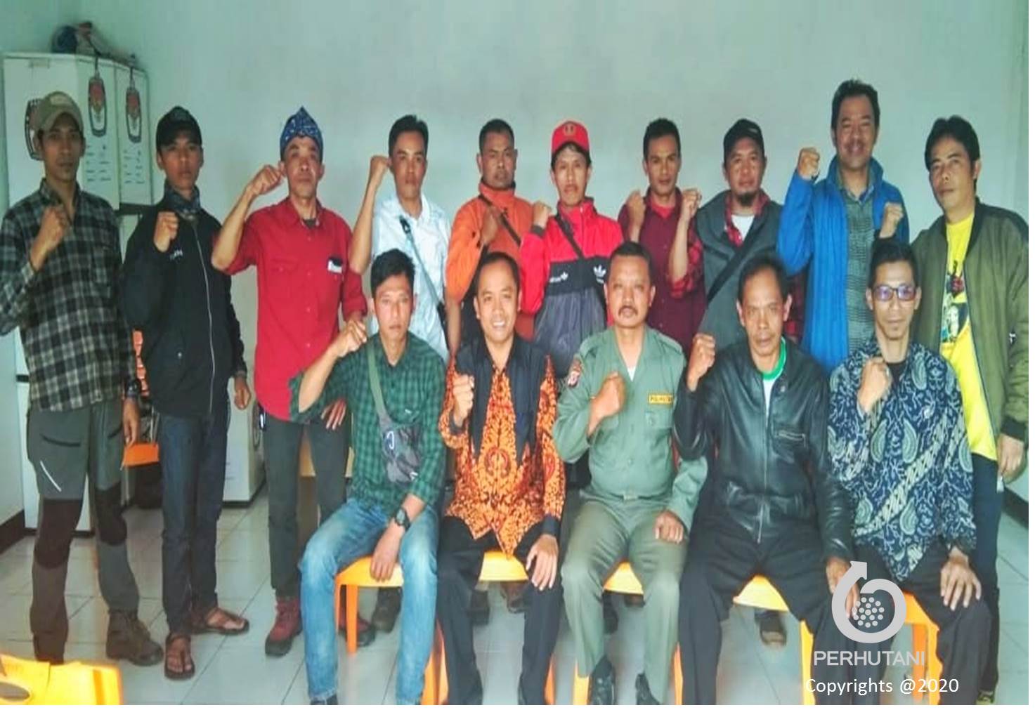 Perum Perhutani Perum Perhutani